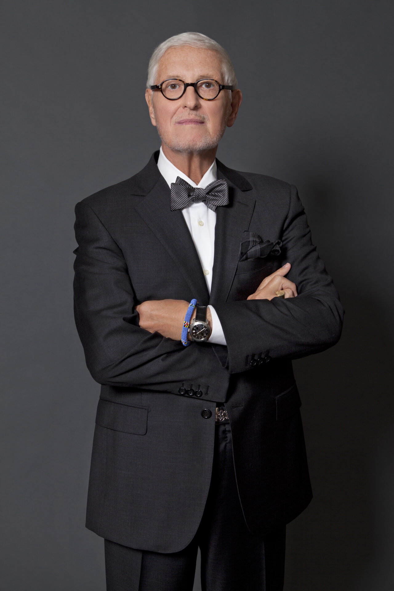 Michael Bedner | HD Platinum Circle