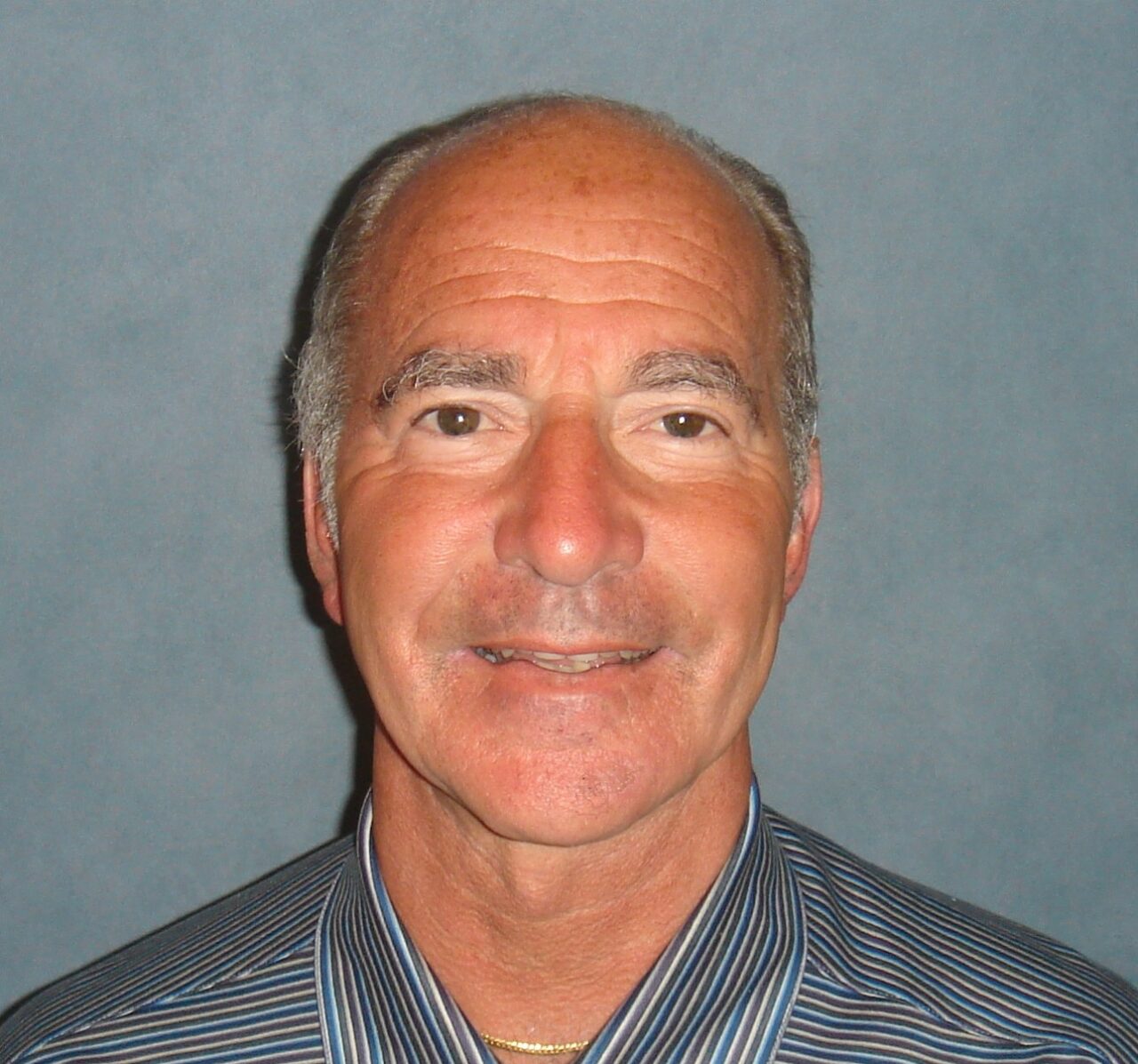 Neil Locke | HD Platinum Circle